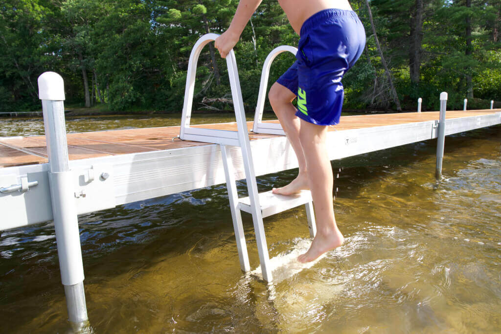 Flip-Up & Swing Dock Ladders & Ladder Hardware : Tommy Docks